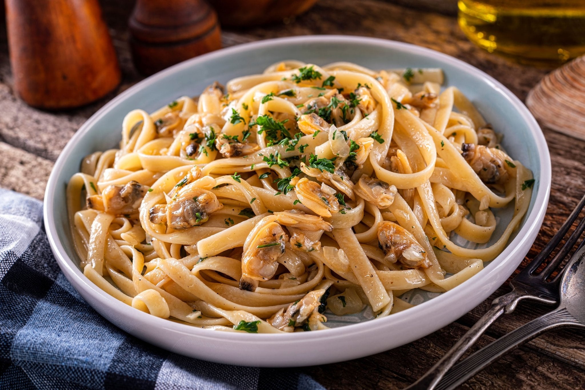Linguine with Canned Clams | Quick Canned Seafood Recipe – Polar